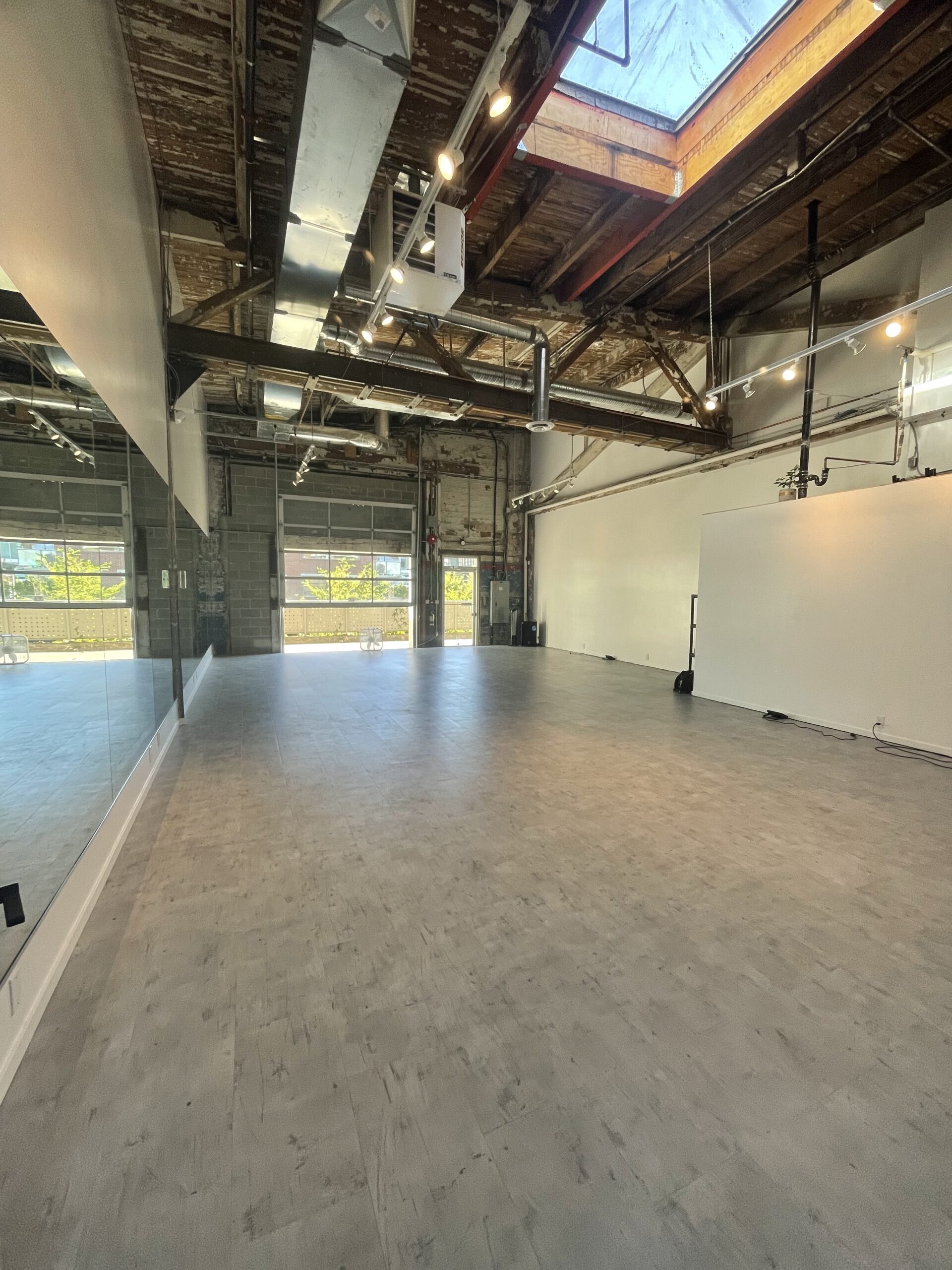Best 5 Dance Studios for Rent in Canada